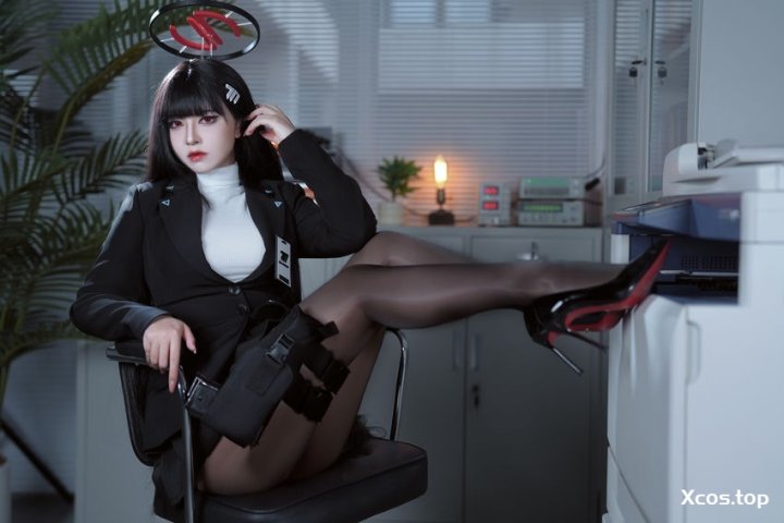 [专享] 半半子 NO.086 調月リオ [60P+8V-477MB] - Xcos